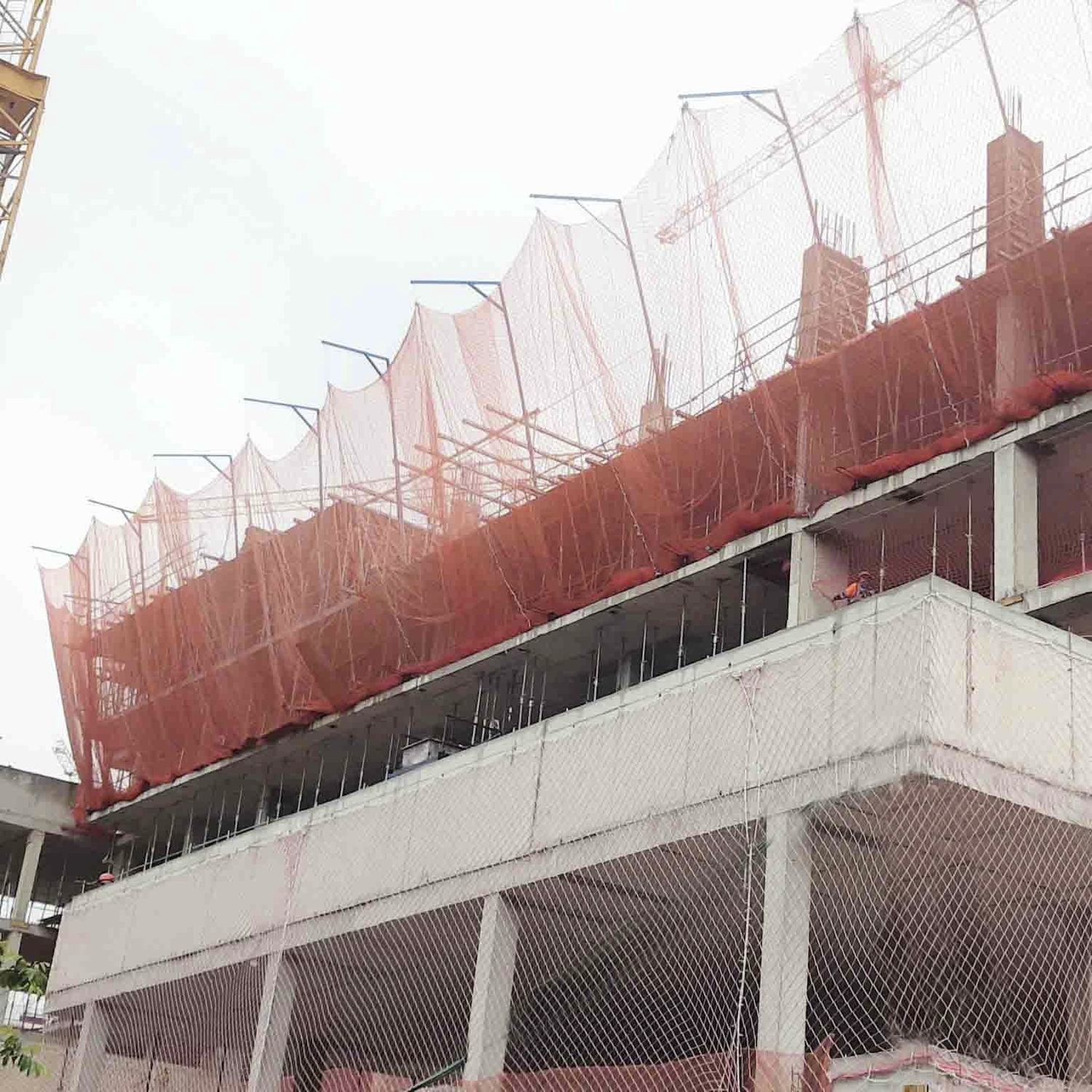 Construction fall arrest safety net - Visor V - Visornets - high-rise