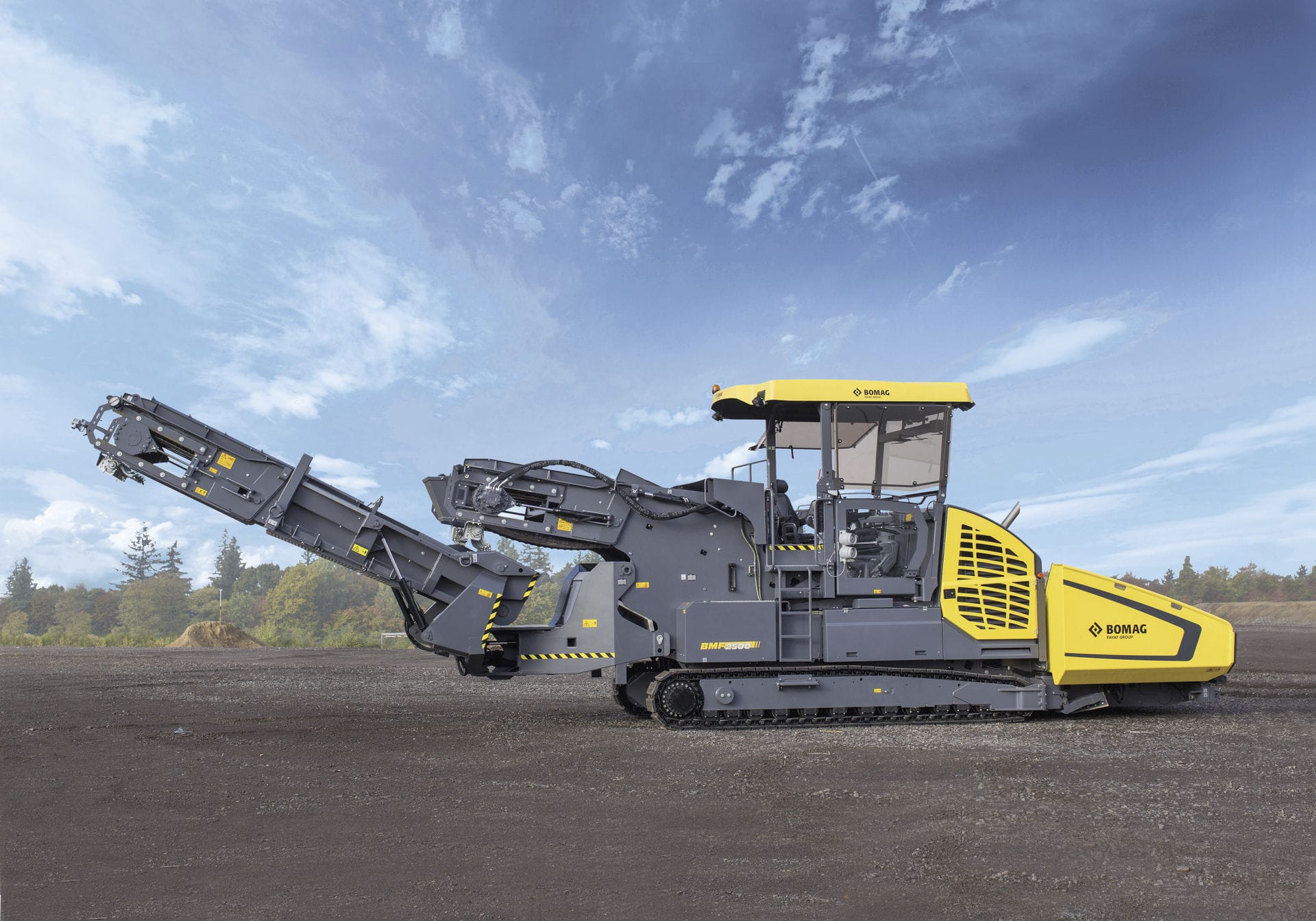 Belt feeder - BMF 2500 S - BOMAG - roller / conveyor / machine