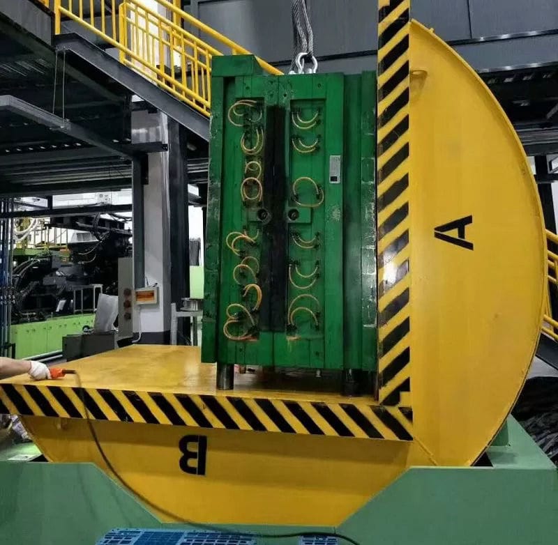 Mold rotator - FPMT-10 - Shanghai Fhope machinery co.,ltd - hydraulic / 90°