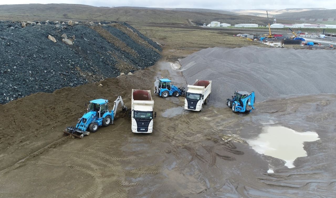 Backhoe loader - 1022A - Pi Makina Construction Machines