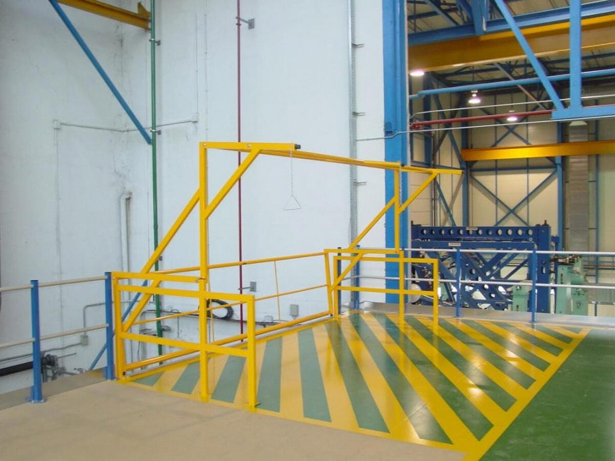 Fall arrest frame - VINCA EQUIPOS INDUSTRIALES