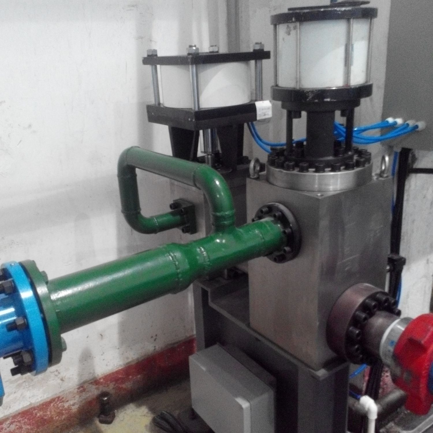 Pressure test stand - Qingdao ZRT Software & Control Technology Company ...