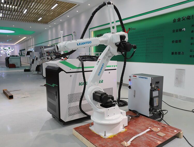 Robotic cleaning machine - iGCL-RC series - igoldencnc - laser ...