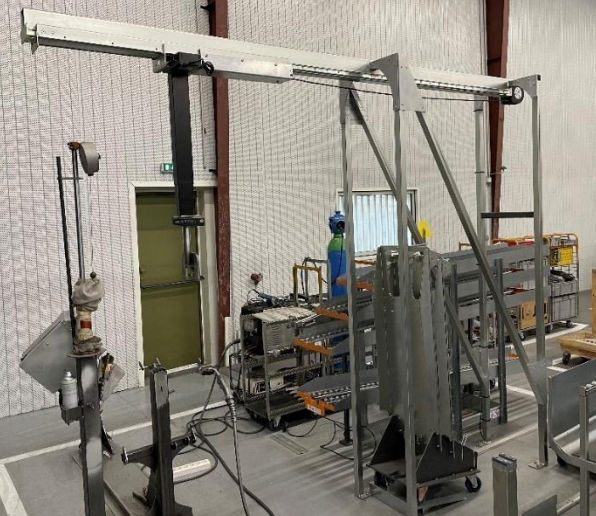 Heavy load gantry crane - Labadis - line-side / ergonomic