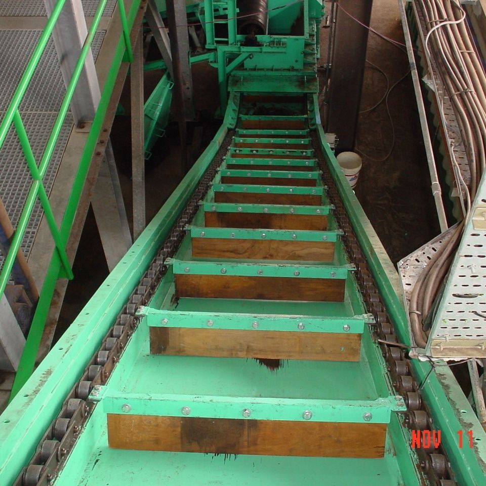 Chain conveyor - AE-CV-CHAIN - A.E. ENGINEERS - horizontal / inclined ...