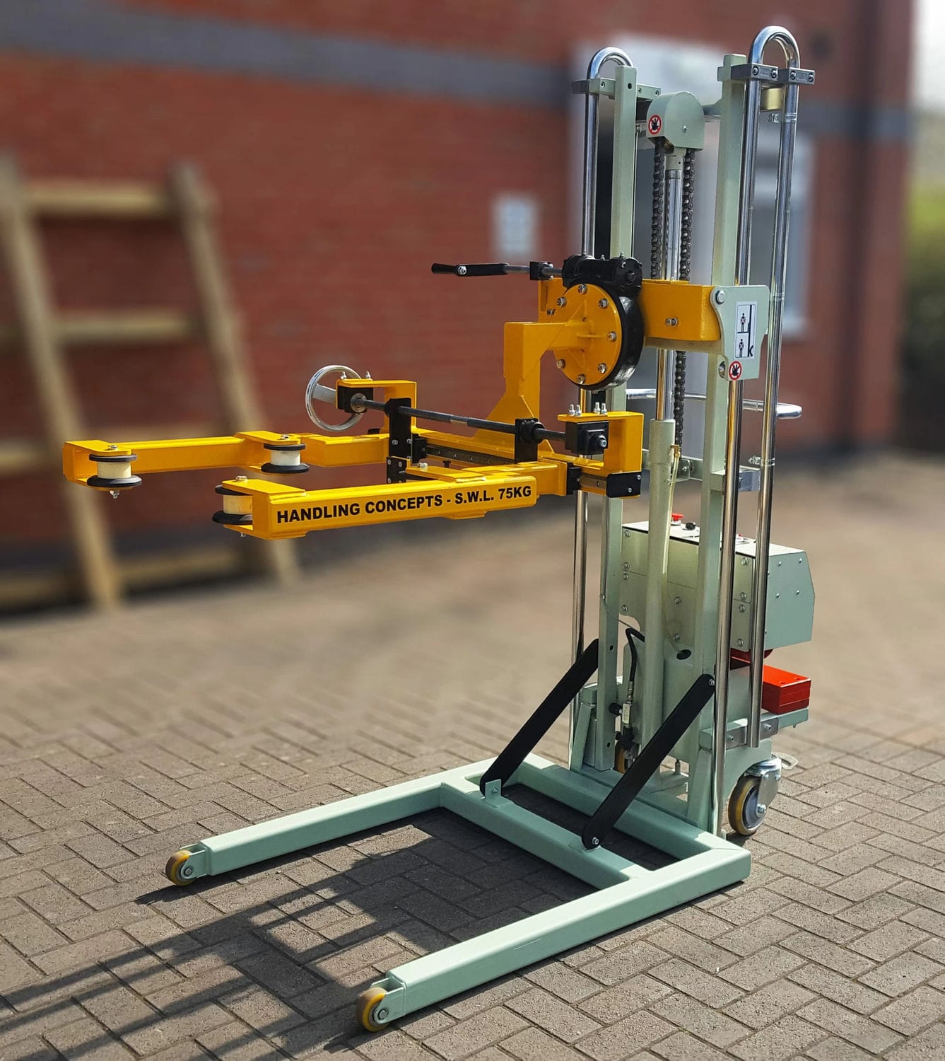 Electric stacker truck - Handling Concepts Ltd - pallet / handling ...