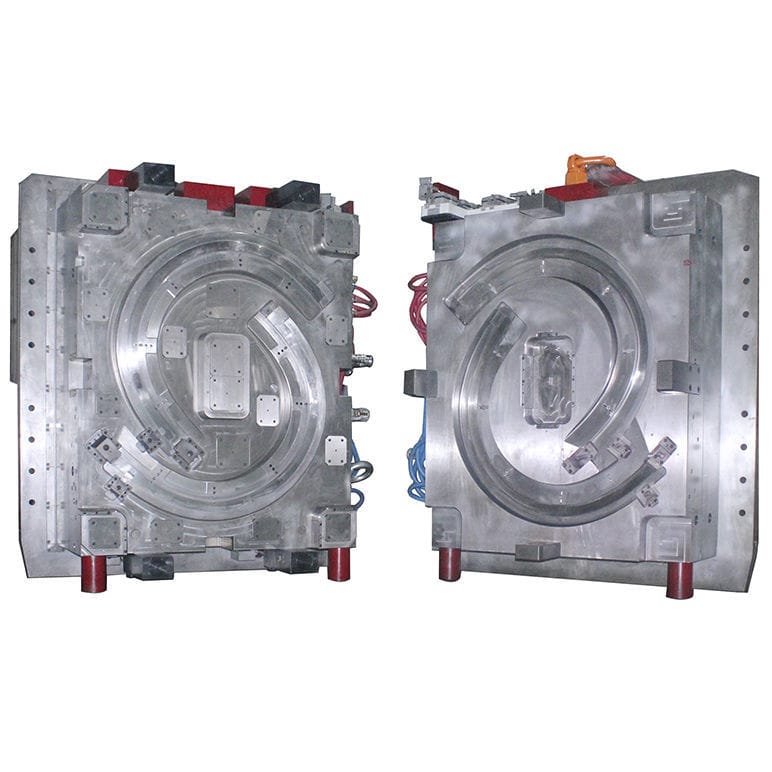 Hot-runner plastic injection mold - HLC METAL PARTS LTD - technical ...