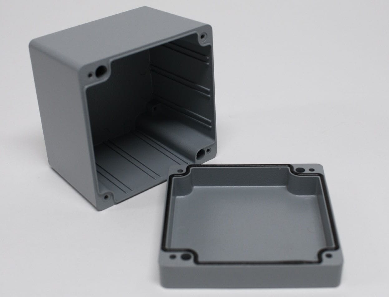 Wall-mounted junction box - DS-AL-1212 - DSE, Inc. - IK 10 / IP67 ...