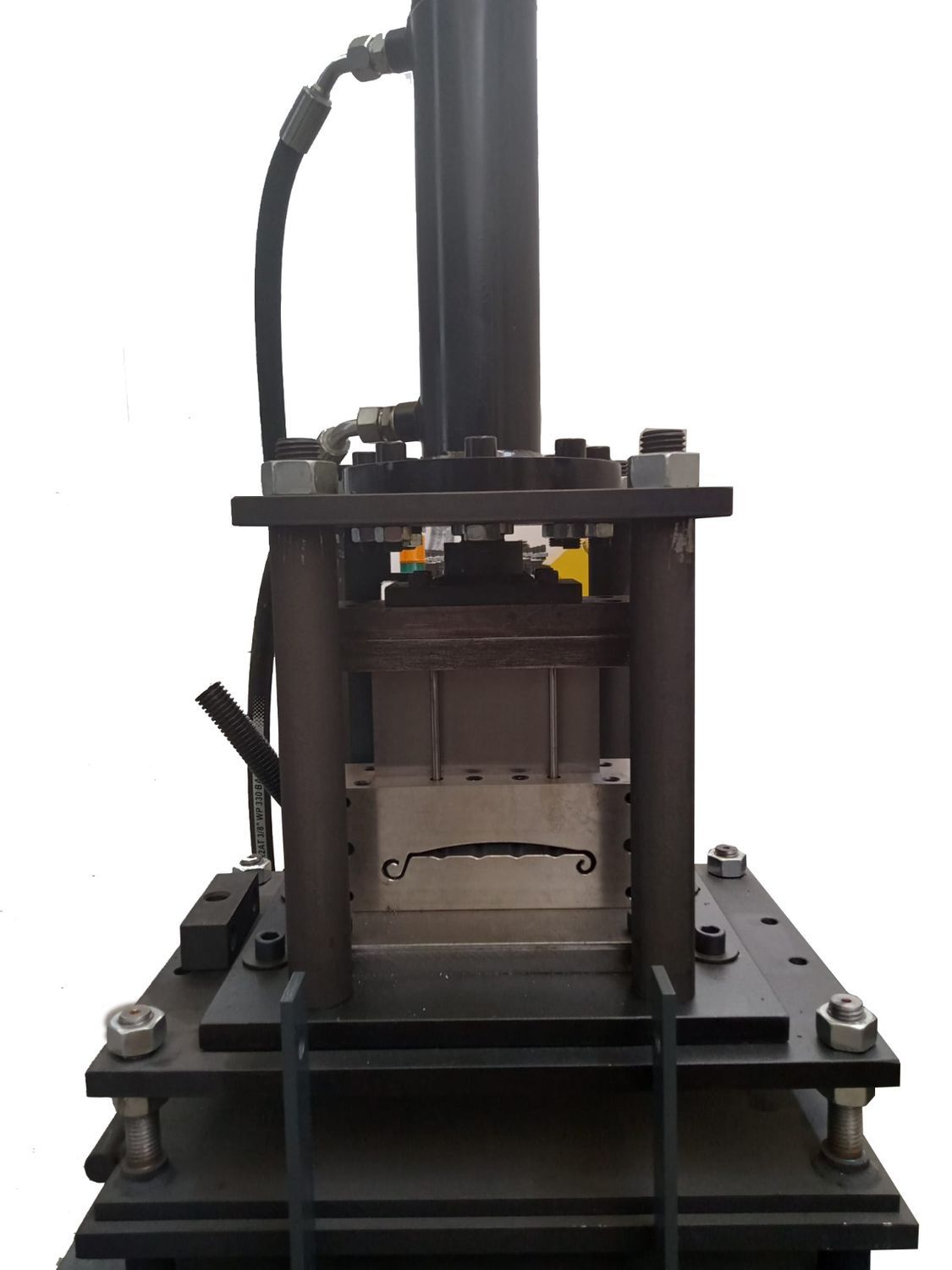 Door panel roll forming machine - YCLLAM Quattro Master - YCS YUCESAN PROFESYONEL MAKINE ...