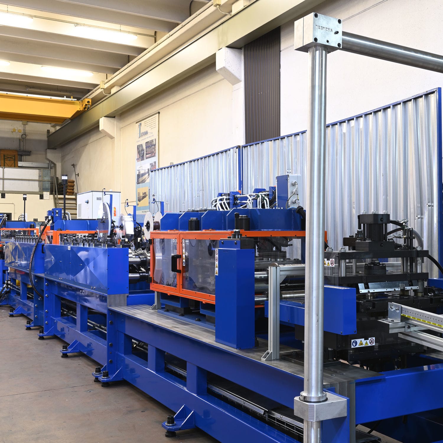 Highway guardrail roll forming machine - TECNOMA - for aluminum ...