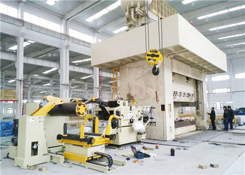 High-strength steel coil feeding line - Shenzhen Sunrui Machinery Co., Ltd. - metal