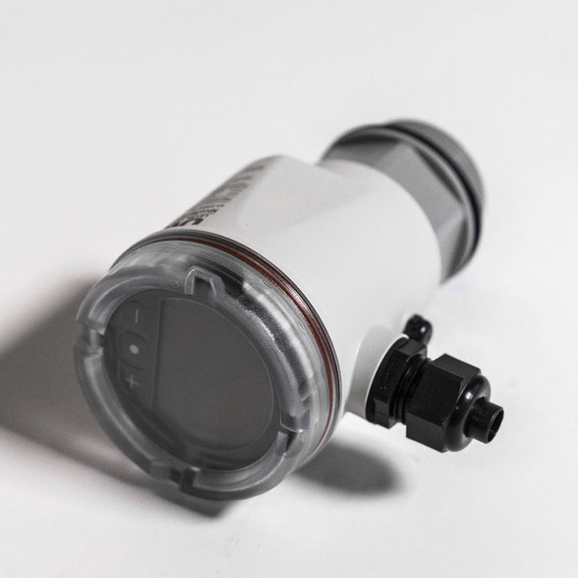 FMCW radar level transmitter - NivoRadar® NR 7200 - UWT GmbH - for ...