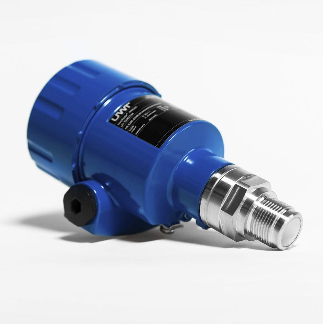 Radar level sensor - NivoRadar® NR 8000 - UWT GmbH - for liquids / 4-20 ...