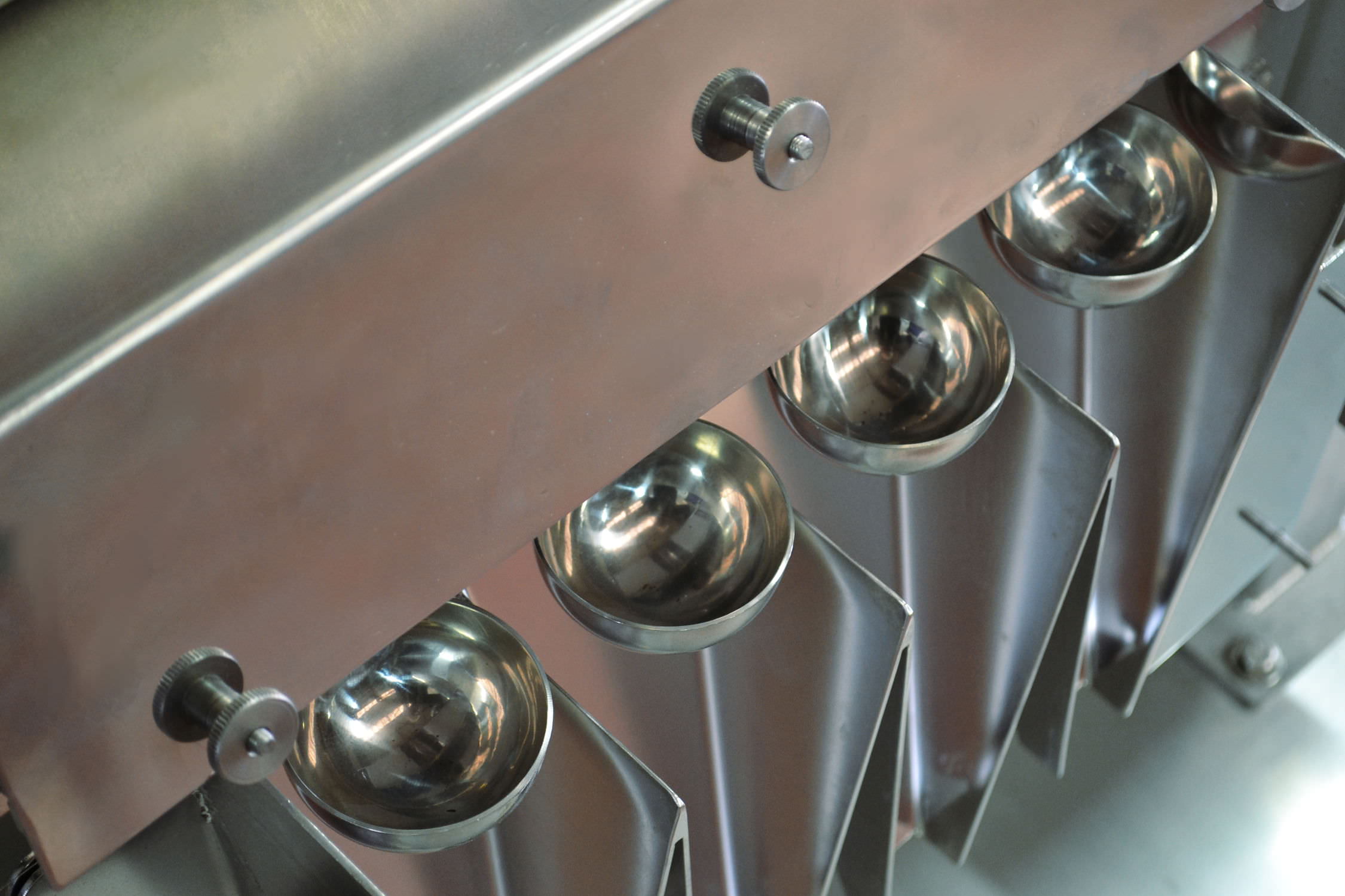 Linear weighing machine - MCPI SAS - for powders / for granulates ...