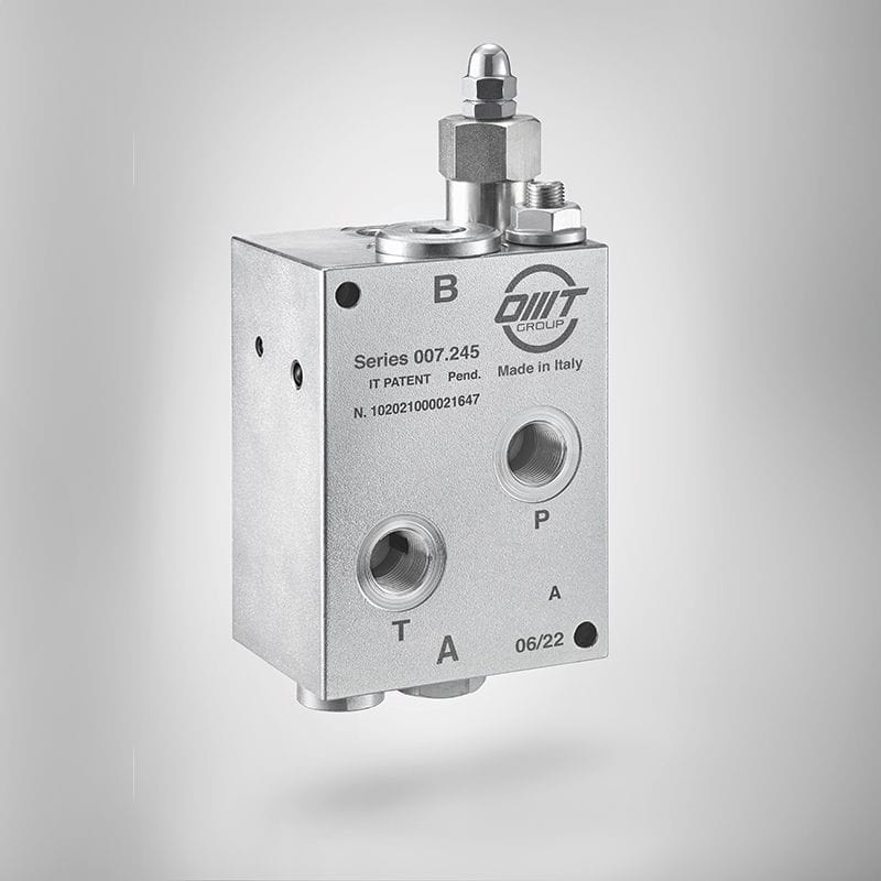Seat hydraulic directional control valve - Agrifluid - OMT Group ...