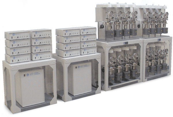 Parallel synthesis reactor - 16 Station Multiple Reactor System - Parr ...