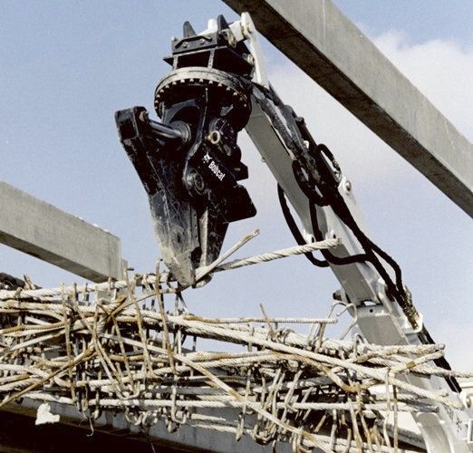 Hydraulic demolition shears - BOBCAT - rotary / for excavators / for ...