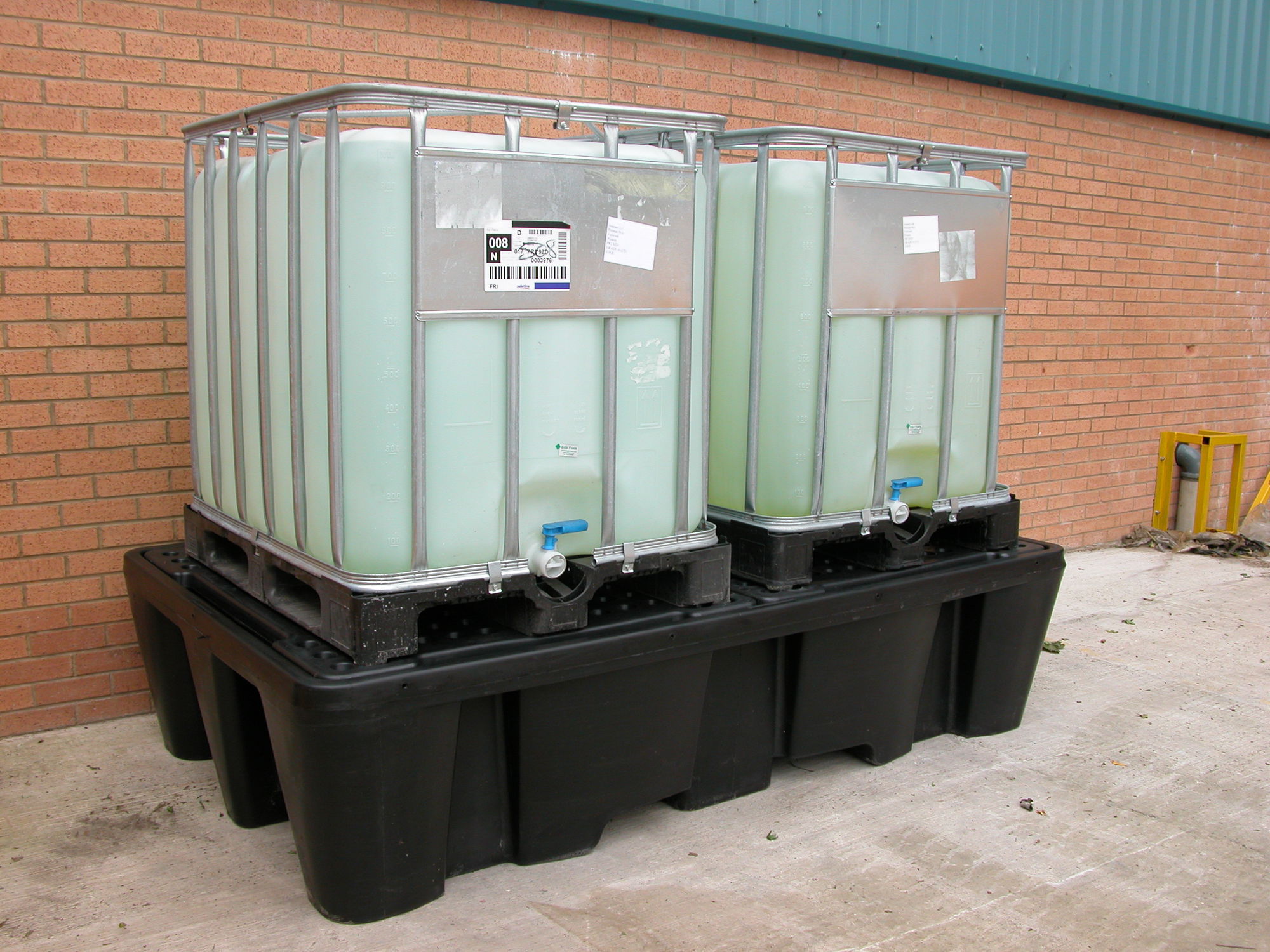 IBC container spill pallet - SJ-500-003, SJ-500-004 - Jonesco ...