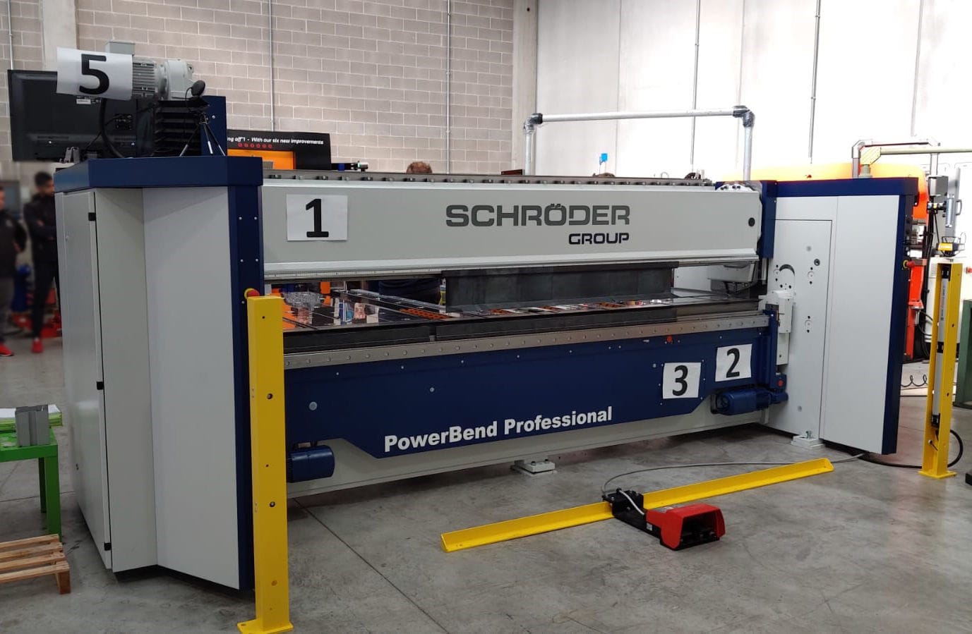 Sheet metal folding machine - PowerBend Professional UD - 3200 / 3,0 ...
