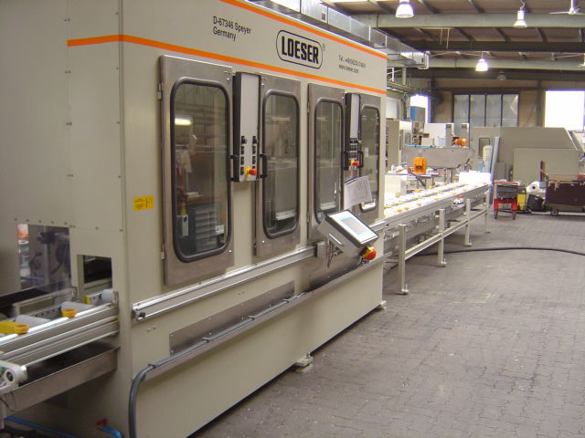 Surface grinding machine - FS 387 - LOESER GmbH - workpiece / PLC ...