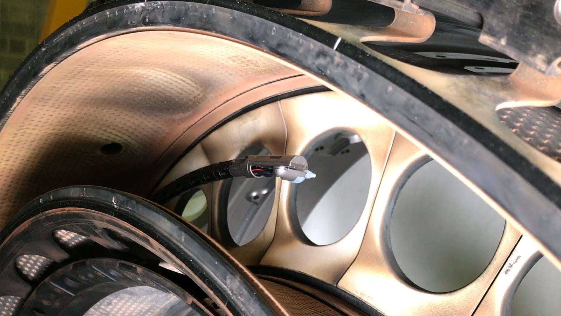 Inspection robot with LED light - OC Robotics - cleaning / for pipes