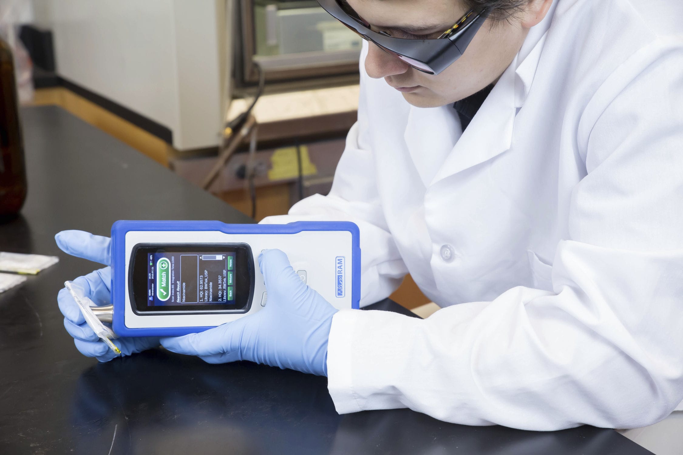 Raman spectrometer / laboratory / process / for analysis - NanoRam® - B ...