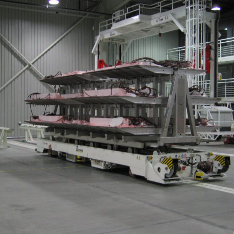 Handling automated guided vehicle - DTA - for heavy loads / for ...