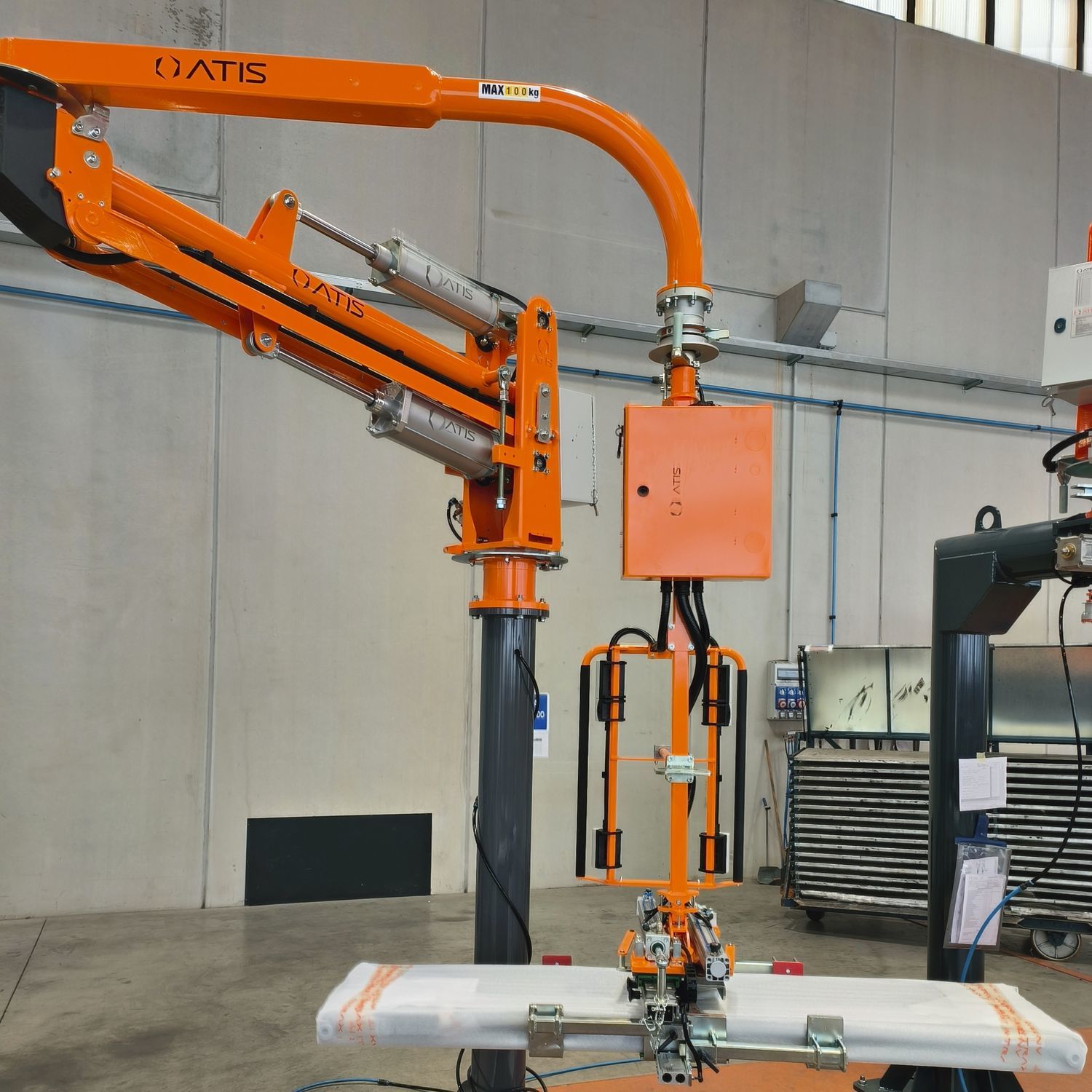 Pneumatic manipulator - ATISmirus 200 - ATIS s.r.l. - with gripping ...