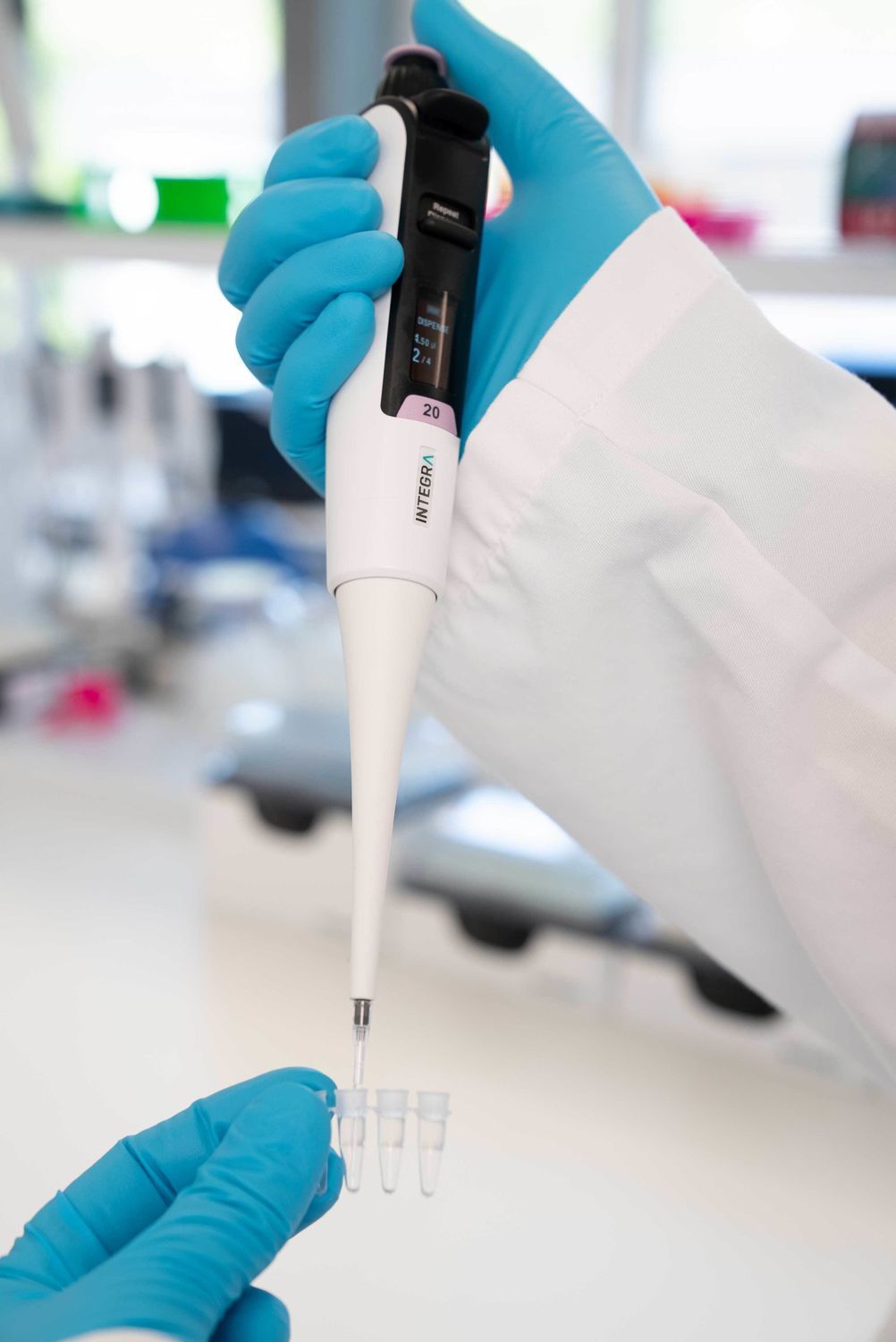 Hybrid pipette - SWITCH - INTEGRA Biosciences - volumetric / single ...