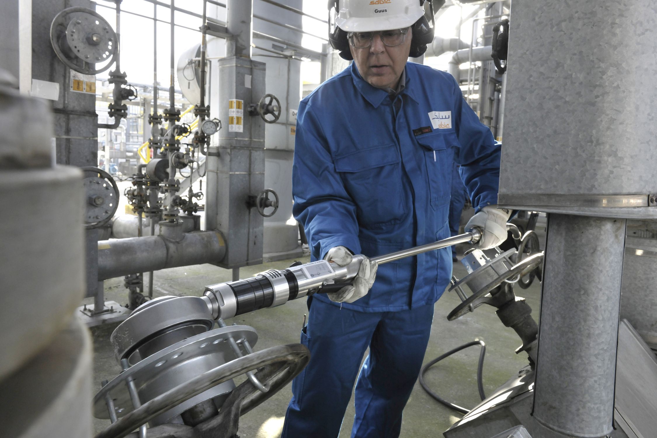 Pneumatic valve actuator - Power Wrench - Netherlocks - linear / double ...