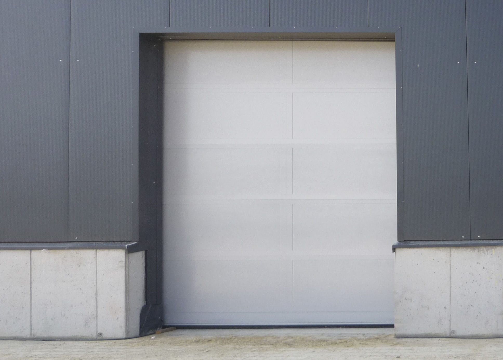 Sectional gate - RC5 138 - Jansen Tore GmbH & Co.KG - manual / vertical ...