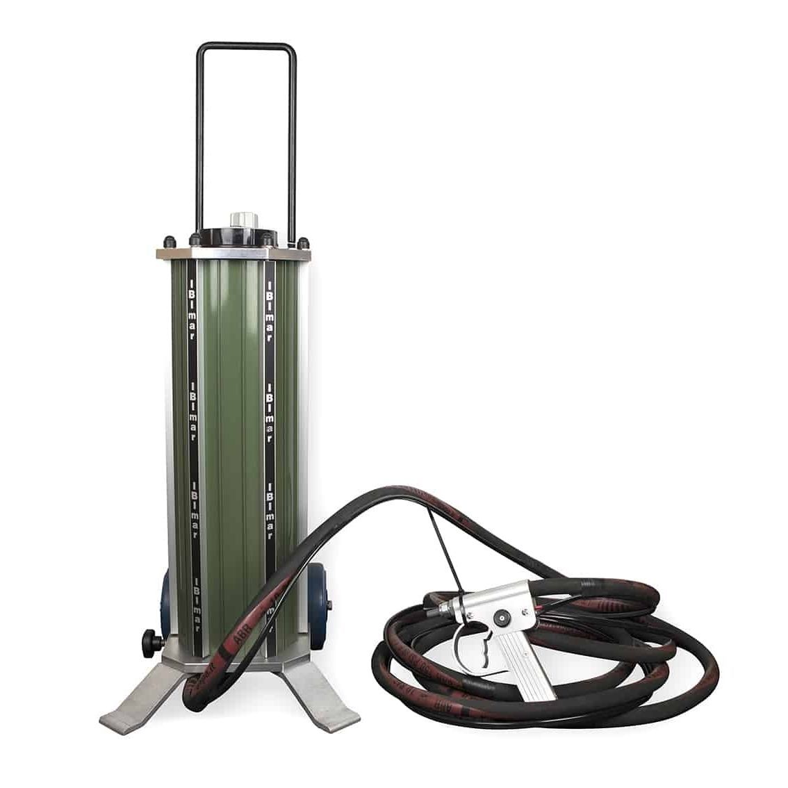 Manual sandblasting machine - IBIX Ibimar series - Hodge Clemco ...