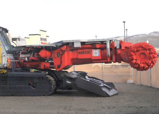 Boom-type roadheader - MH621 - Sandvik Mining and Rock Technology