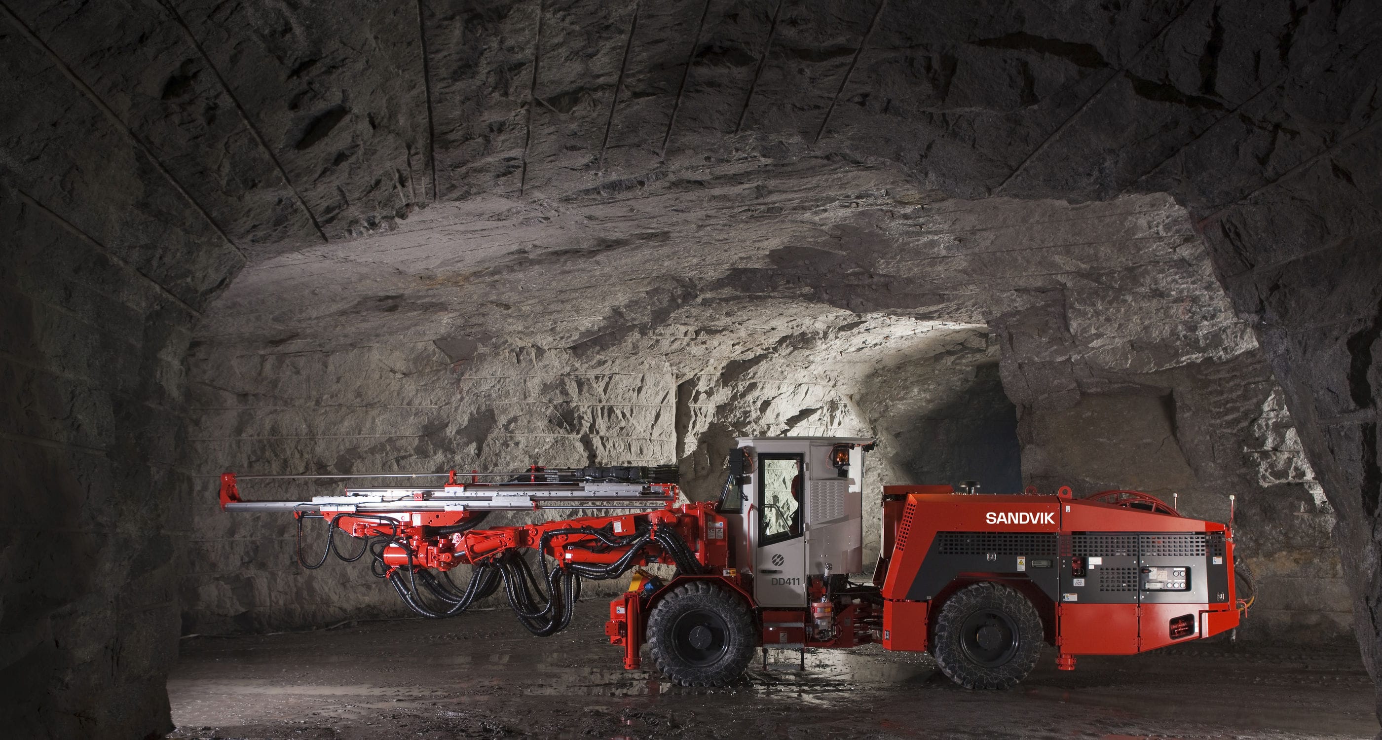 Tunnel jumbo drilling rig - DD411 - Sandvik Mining and Rock Technology