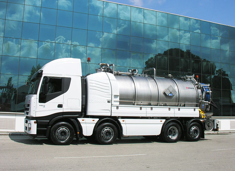Suction truck - ELEGANCE 2.0 - KAISER AG Fahrzeugwerk - 4-axle / water recycling