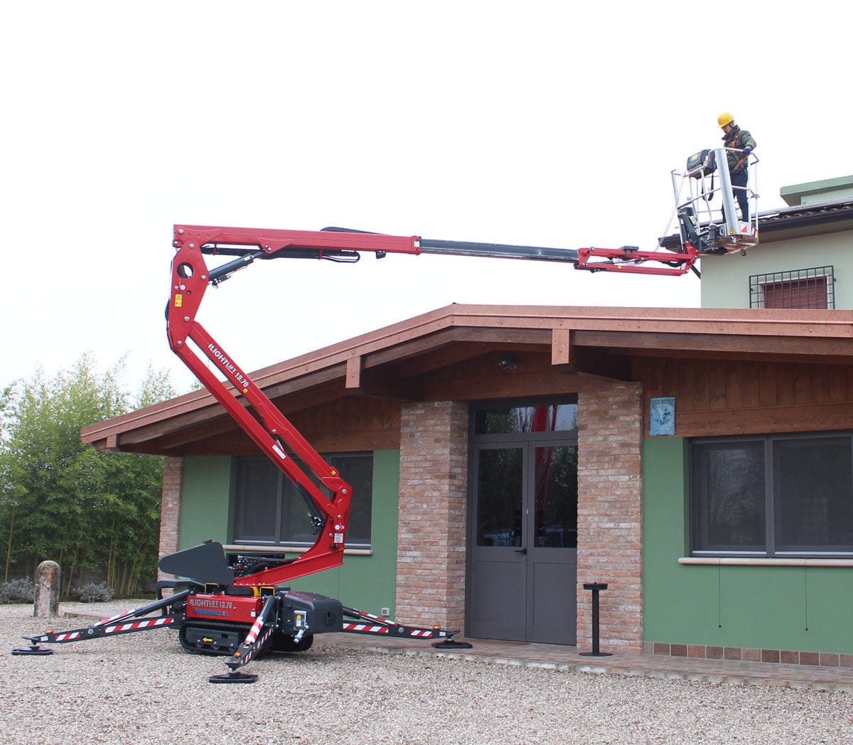 Crawler spider lift - LIGHTLIFT 13.70 - HINOWA SPA - electric / diesel ...