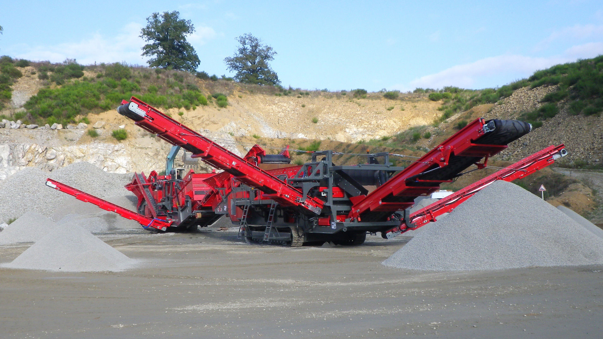 Mining screening unit - GIPOSCREEN S 2160 - GIPO AG - mobile / for bulk ...