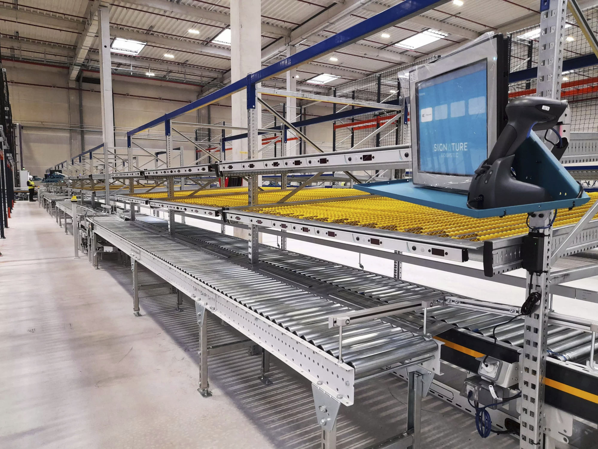 Pick-to-light order-picking system - Signature SAS - digital