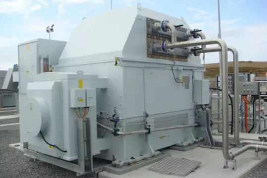 Cooled condenser - Hitachi Energy - steel / for electrical networks / fast