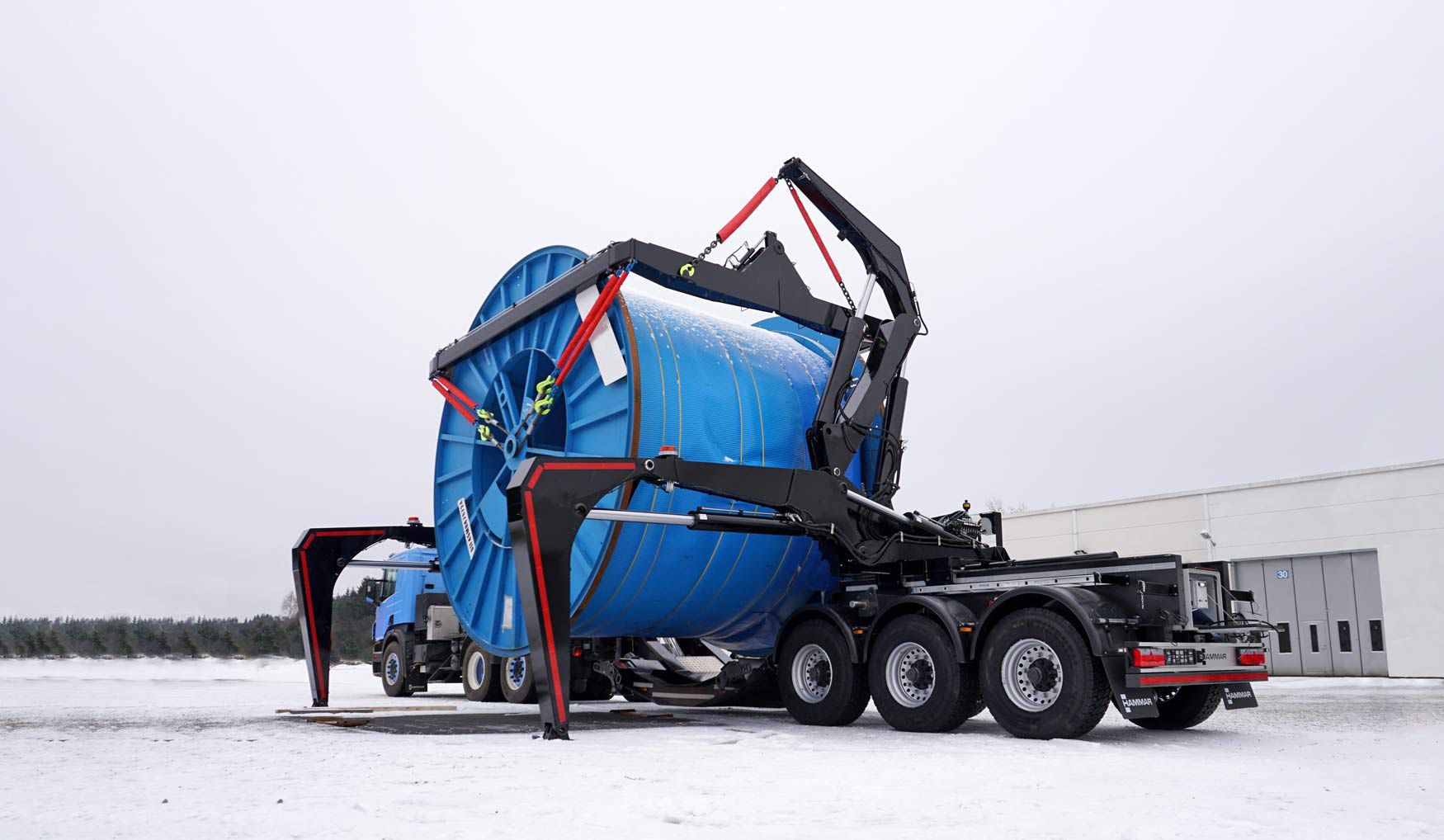 Cable drum lifting system - Hammar - hydraulic / transport / coil