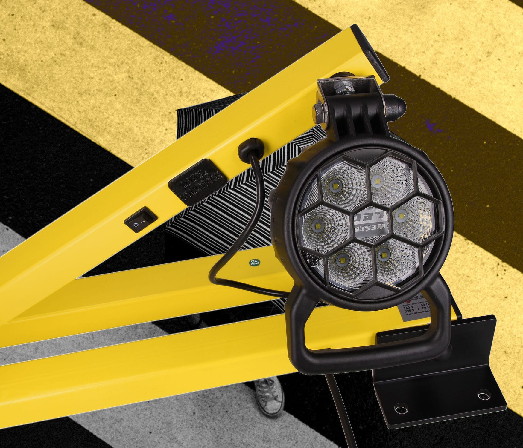 LED floodlight - CHQ24 - Brite Lite - robust / heavy-duty / IP66