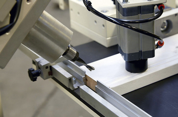 Manually-controlled boring machine - BM series - Dan-List A/S ...