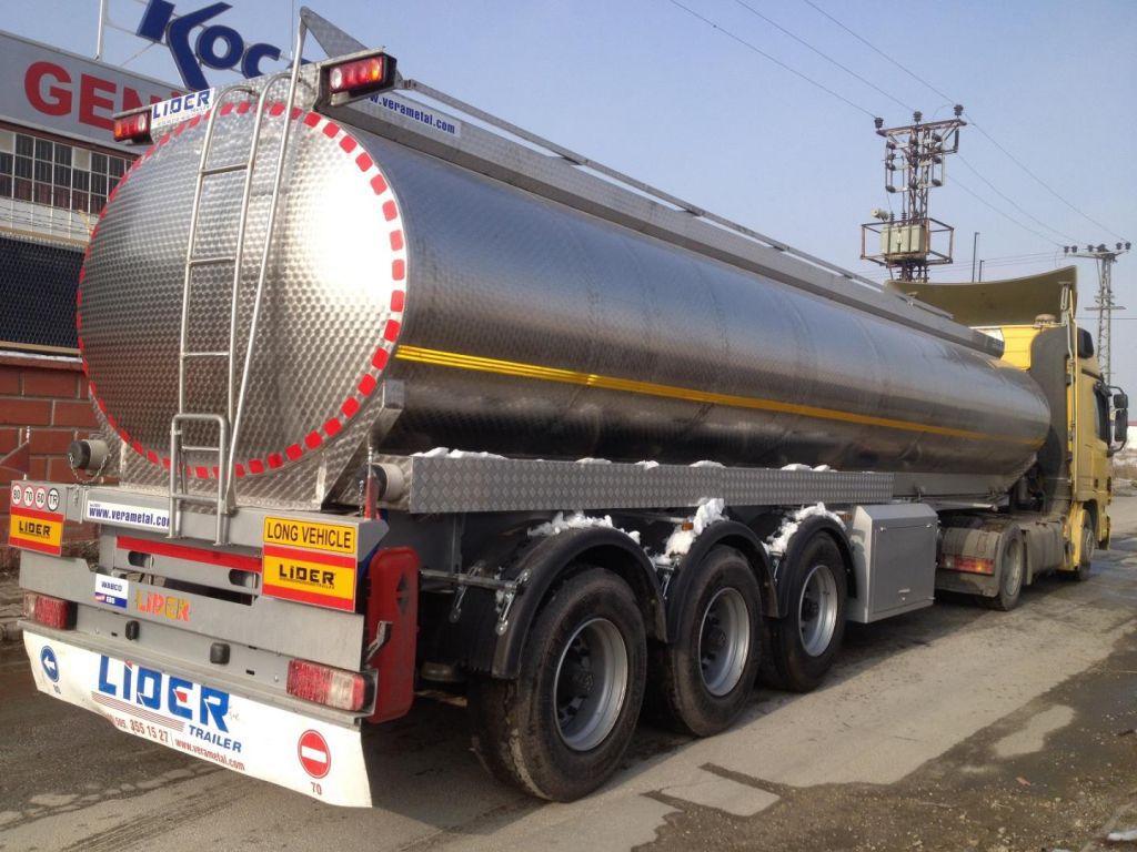 Semi-tanker trailer - lider trailer - 3-axle / for water tanks