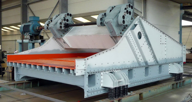 Dry screening screener - Screening Technology Consulting OHG - wet ...