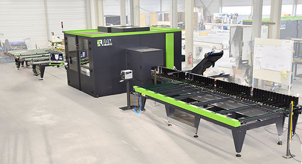 PVC profile cutting and machining center - ATEKA 8P - Dubus Industrie