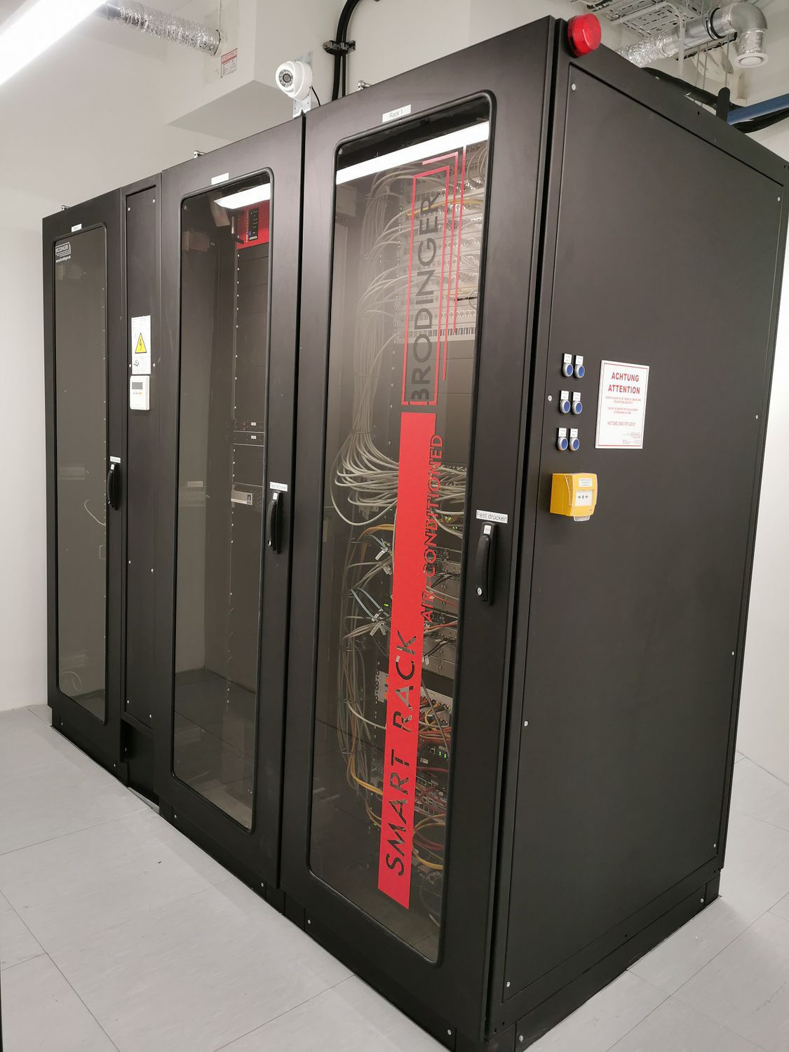 Data center server cabinet - SMART RACK - Brodinger IT ...