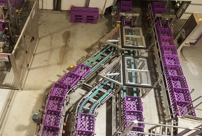 Diverter conveyor - Technica International - chain / curved / straight