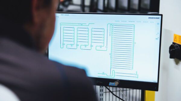 SCADA software - EAE Flow.Commander - EAE Solutions B.V. - warehouse management (WMS) / industrial
