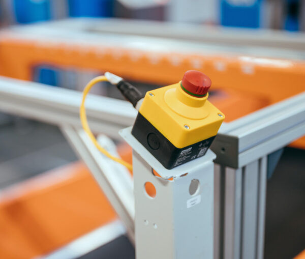 Warehouse safety system - EAE Flow.Safety - EAE Solutions B.V. - for ...