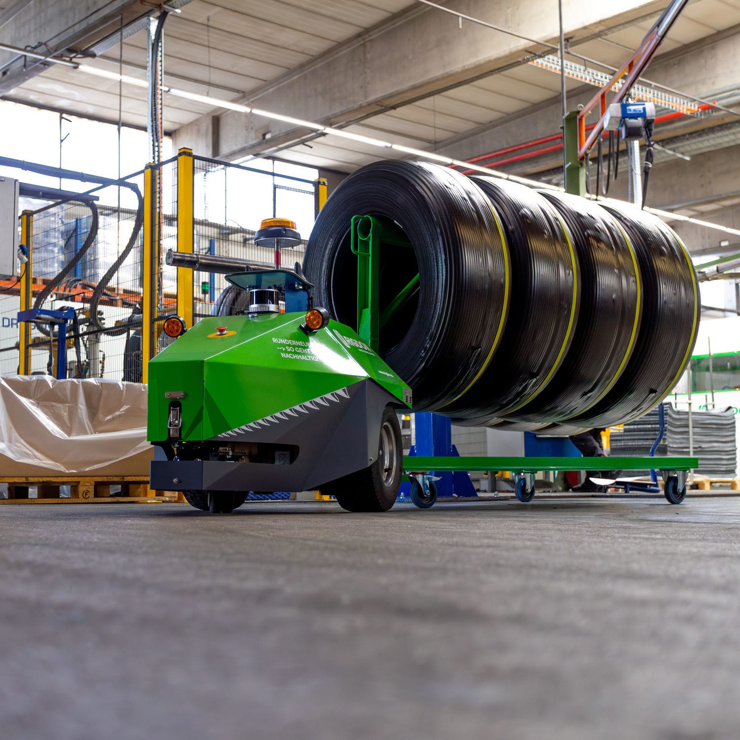 Transport AMR - INDUROS - Innok Robotics GmbH - for logistics / indoor ...